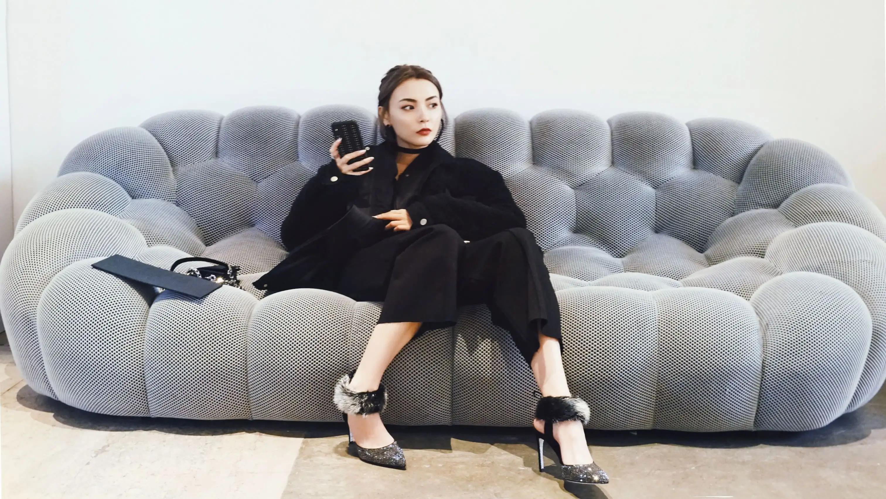 Zhao Yutong is beautiful - iNEWS