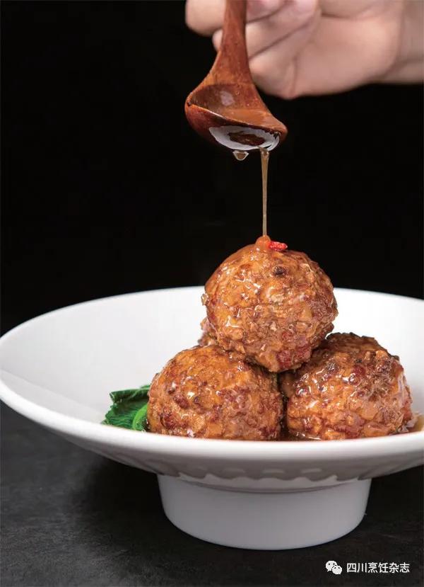 Braised lion head in abalone sauce, more than addictive - iNEWS