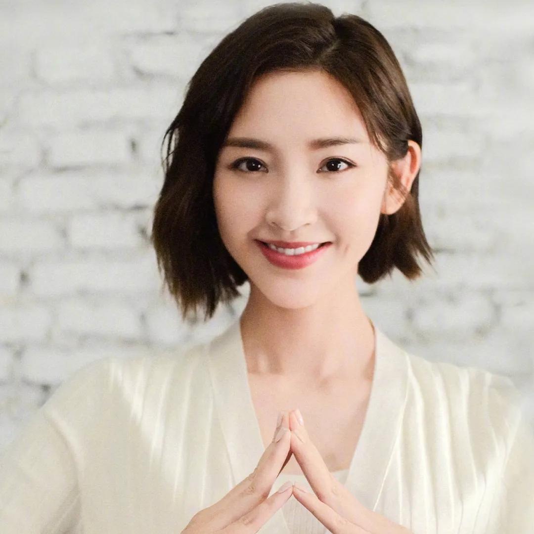 Little gossip, Lu Han, Guan Xiaotong, He Jiong, Yang Zi - iNEWS