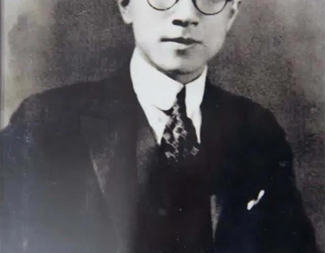 Xu Zhimo: Abandoning his wife to marry Lin Huiyin failed and married Lu ...