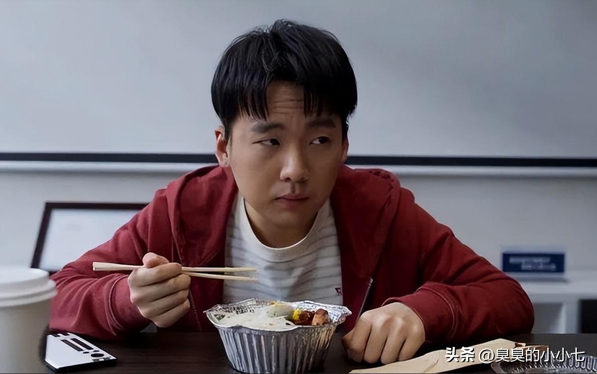 Guo Qilin's new drama interprets the other side of elite life, Jin Chen is too thin and crying ...