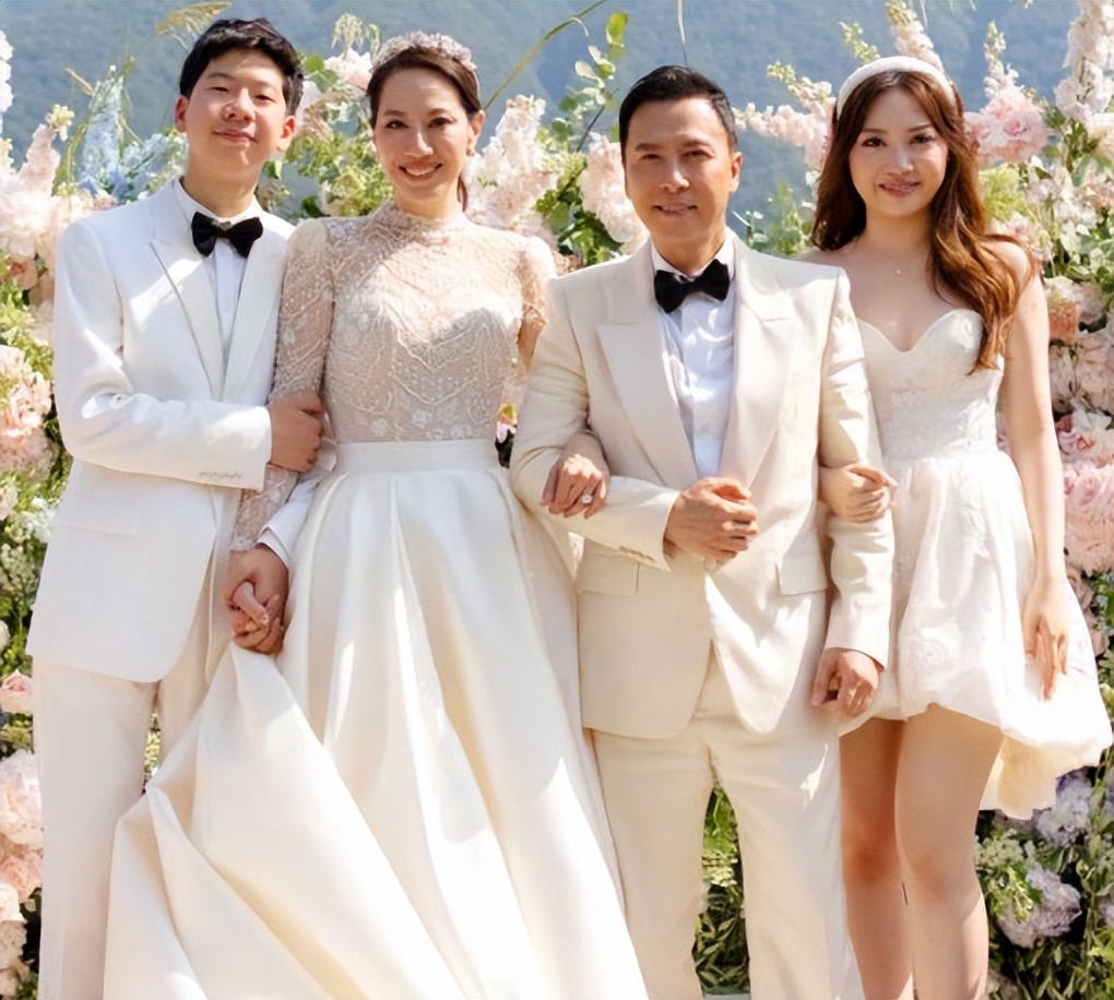 Donnie Yen's 60th birthday, the eldest son born to his ex-wife appeared ...