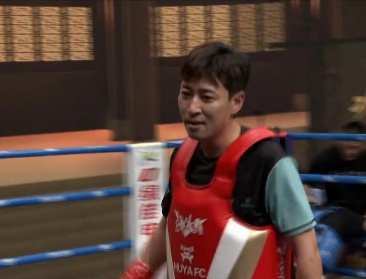 Zhang Da was KO again in the boxing match!Qian Xiaojia shot mercilessly ...