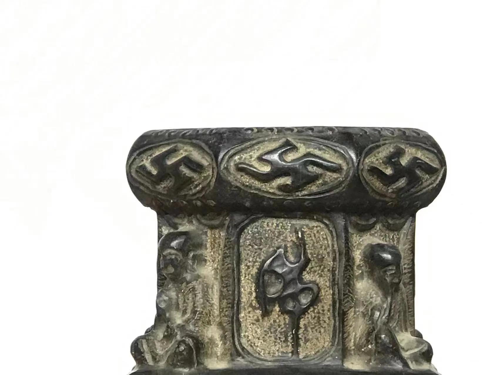 The size of the base of the Tibetan bluestone carving Buddha.20.Square ...