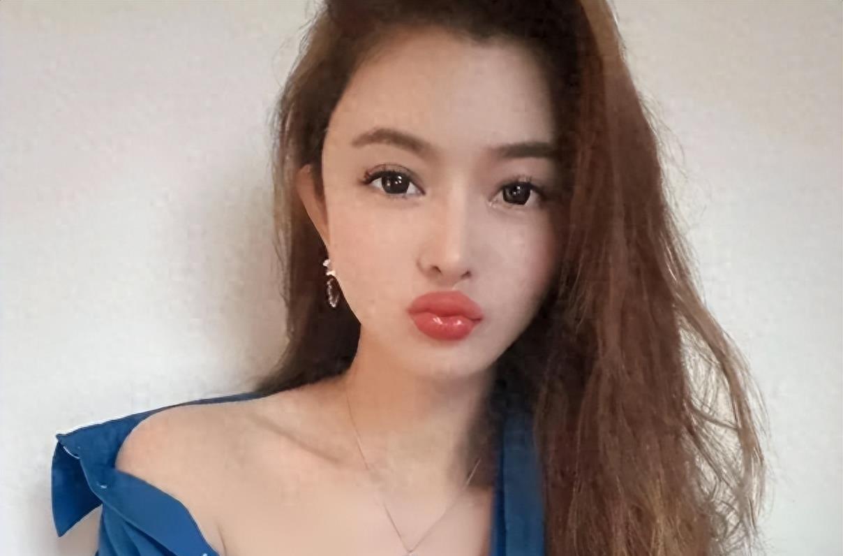 Breaking the news! A famous singer named Luo was exposed in shocking ...