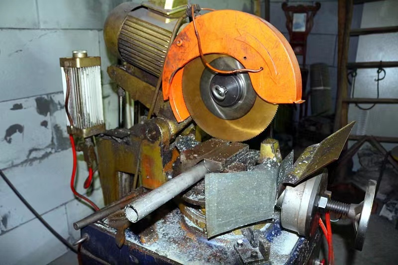 Grooved connection pipes, which way is better for pipe cutting - iNEWS