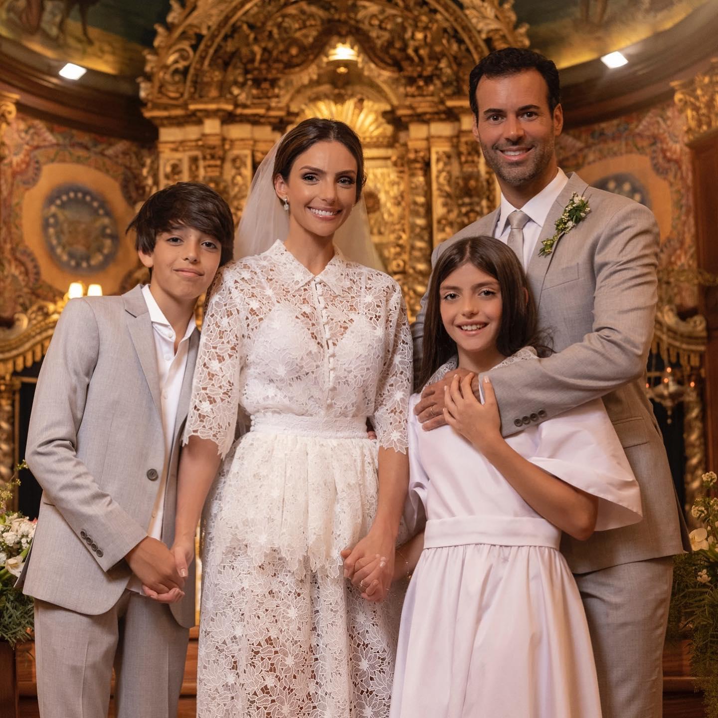 Kaka posted photos to celebrate the birthday of her 12-year-old ...