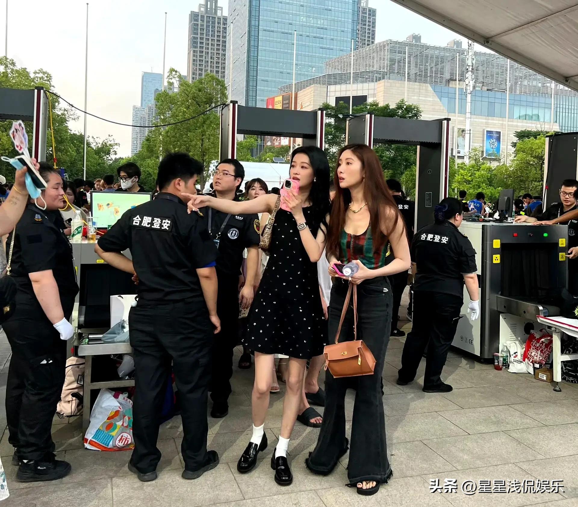 Sun Yi and Dong Zijian are in the same frame for the first time after ...