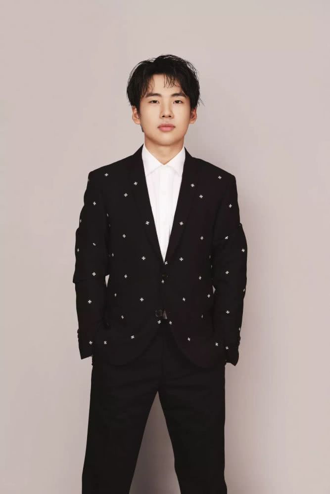 Guo Qilin walks a human flesh calculator, his god-level acting skills ...