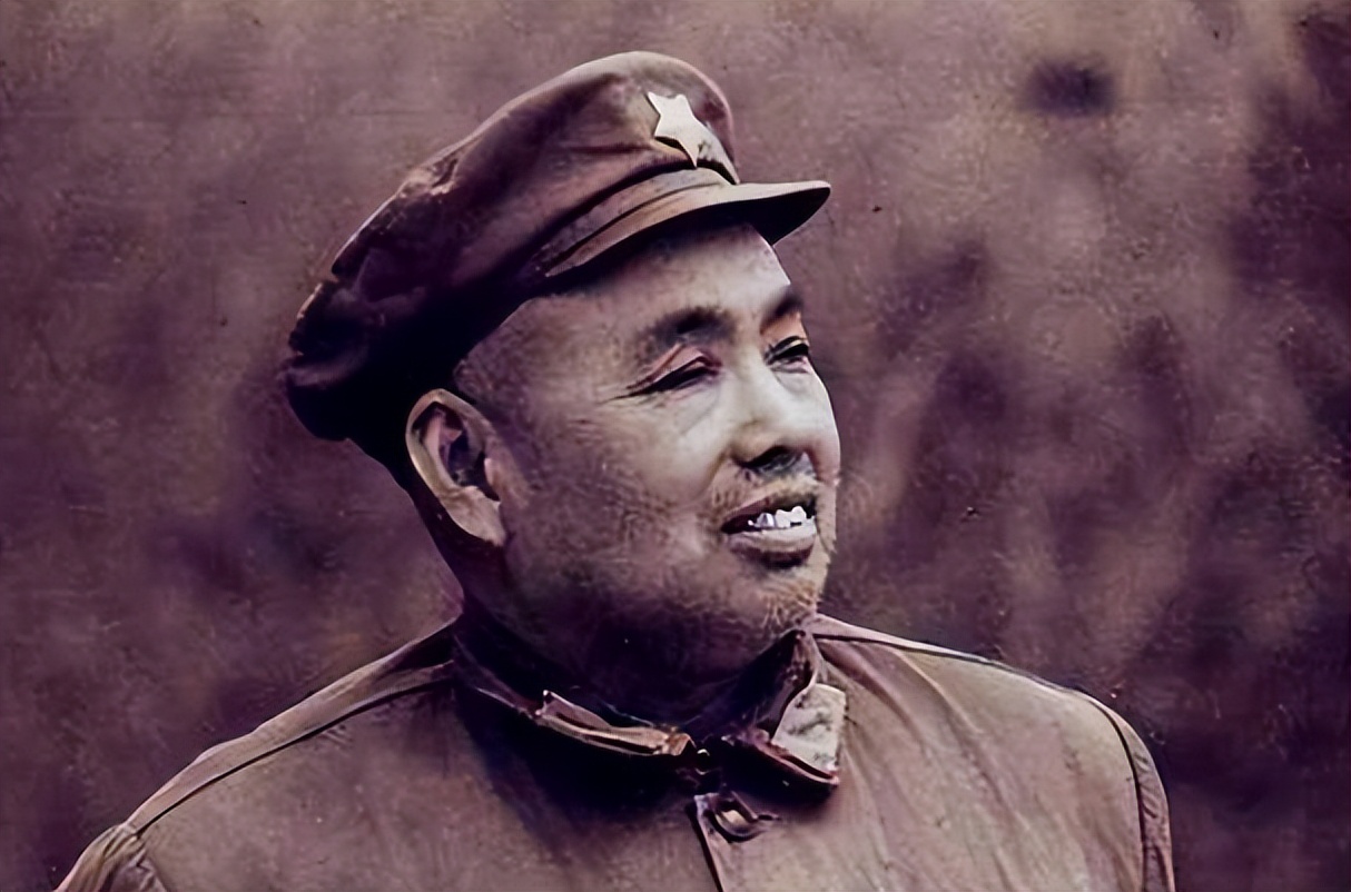 In 1973, Wang Hongwen took the roster of generals, and Xu Shiyou was ...