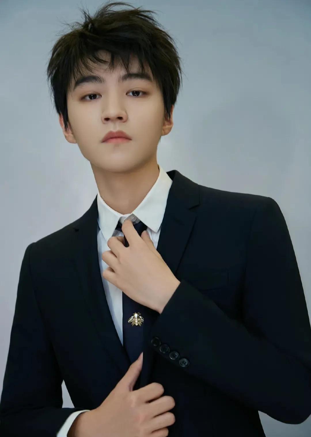 Little gossip, Wang Junkai, Wu Lei, Liu Haoran, Wang Dalu Cai Zhuoyi ...