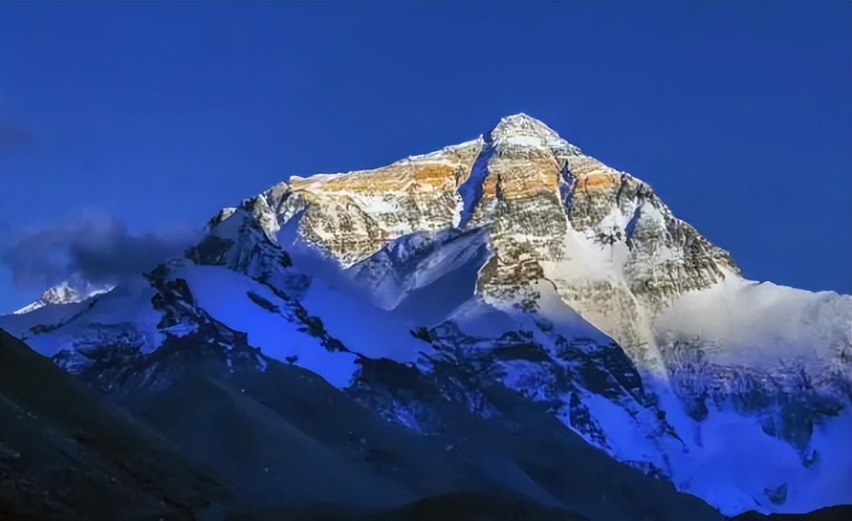 Highest precision!The "height" of Mount Everest is measured like this ...
