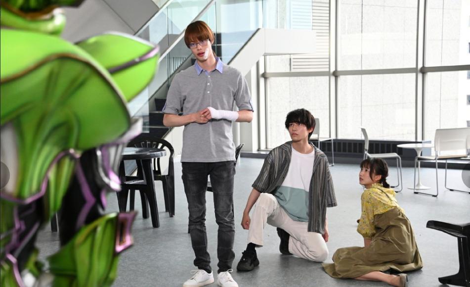Kamen Rider Geats Episode 47: New Boss debuts, fights and explodes ...