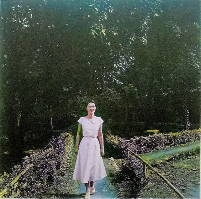 How charming is Miss Zhao Si? After reading these 35 color photos, I ...