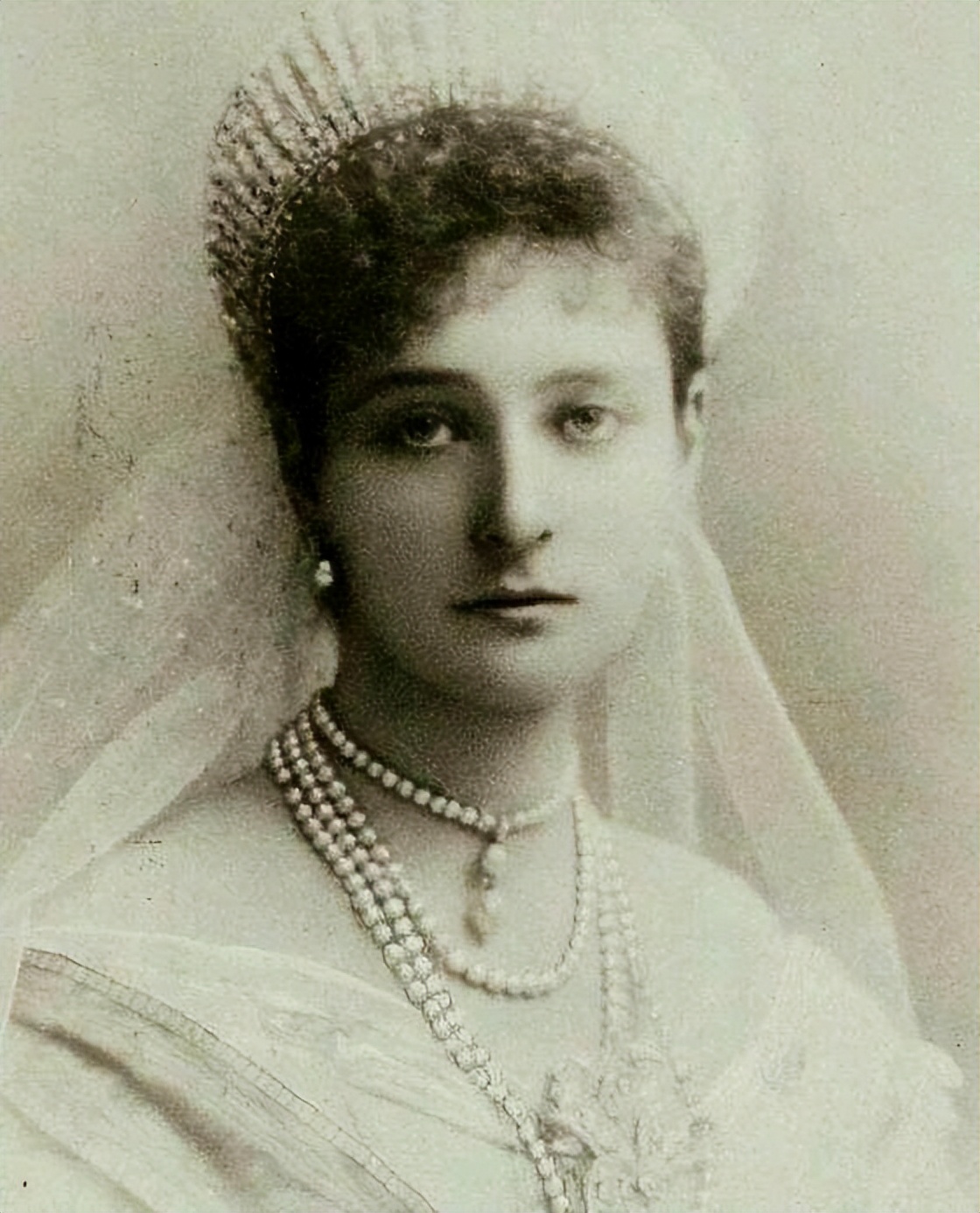 The Last Empress of Russia: Why everyone fears her coming to Russia and ...