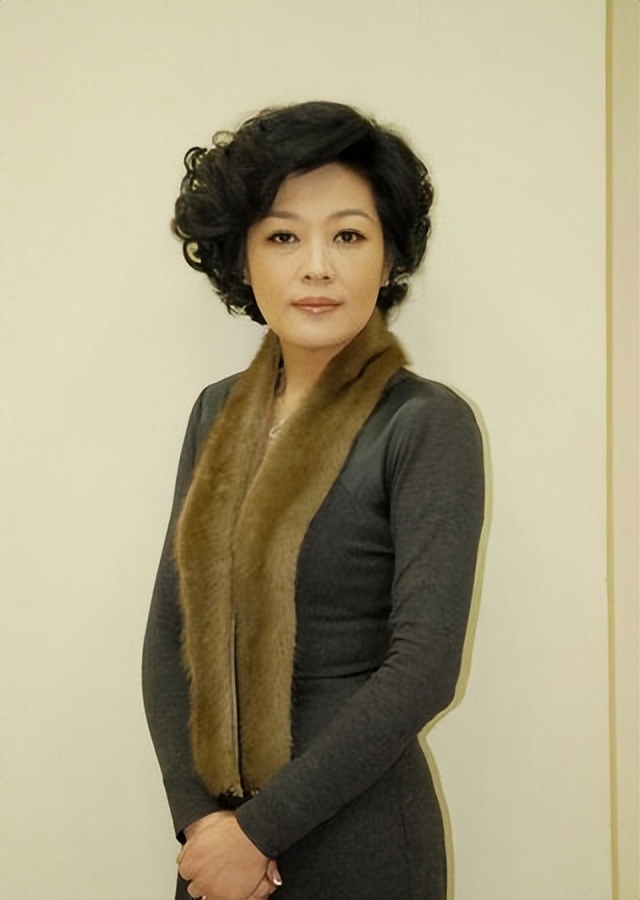 4 years after Li Yong's death: Wife and daughter brought 200 million ...