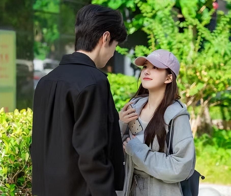 After understanding the dark life Duan Jiaxu has experienced, we realize that Sang Zhi is the ...