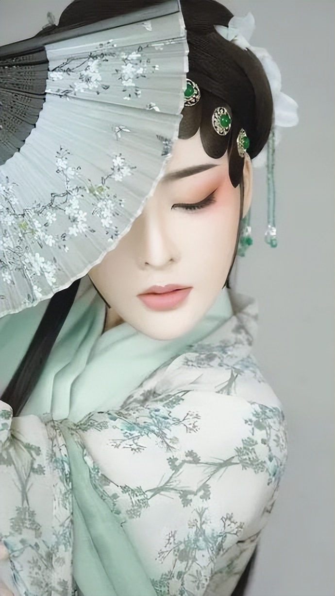 Yan Rui: The most virtuous courtesan in the Song Dynasty, a poem that ...