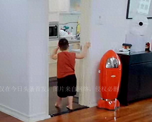 Song Dandan's 4-year-old grandson rarely shows up. He is covered in ...