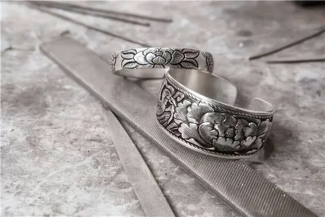 Syrian traditional silver handicrafts, which carry profound cultural ...