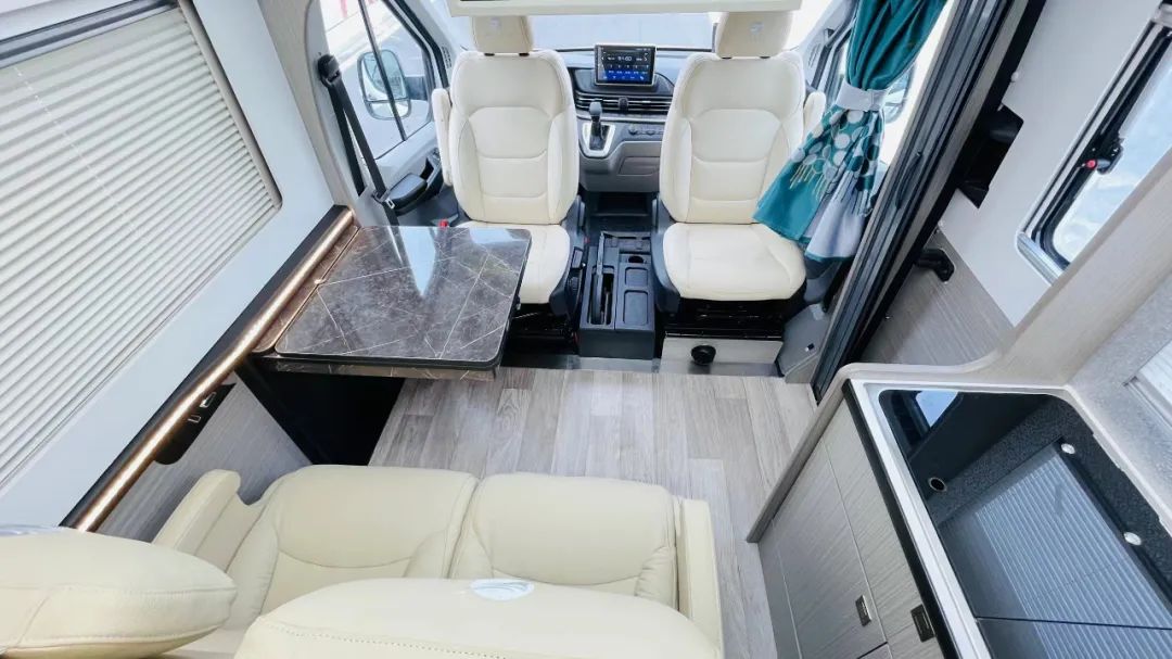 Today, it is said that the configuration of the flying RV has many ...