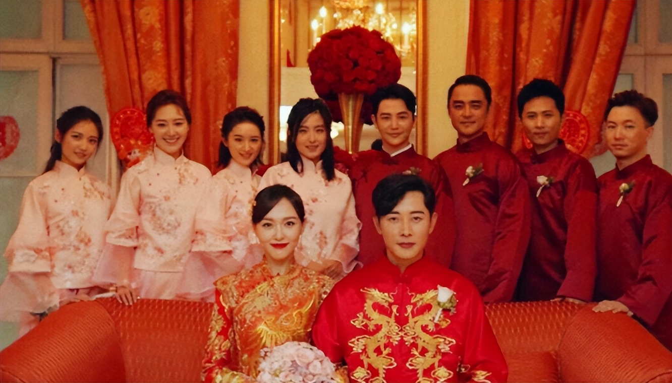 Tang Yan's official announcement for the first time as a resident ...