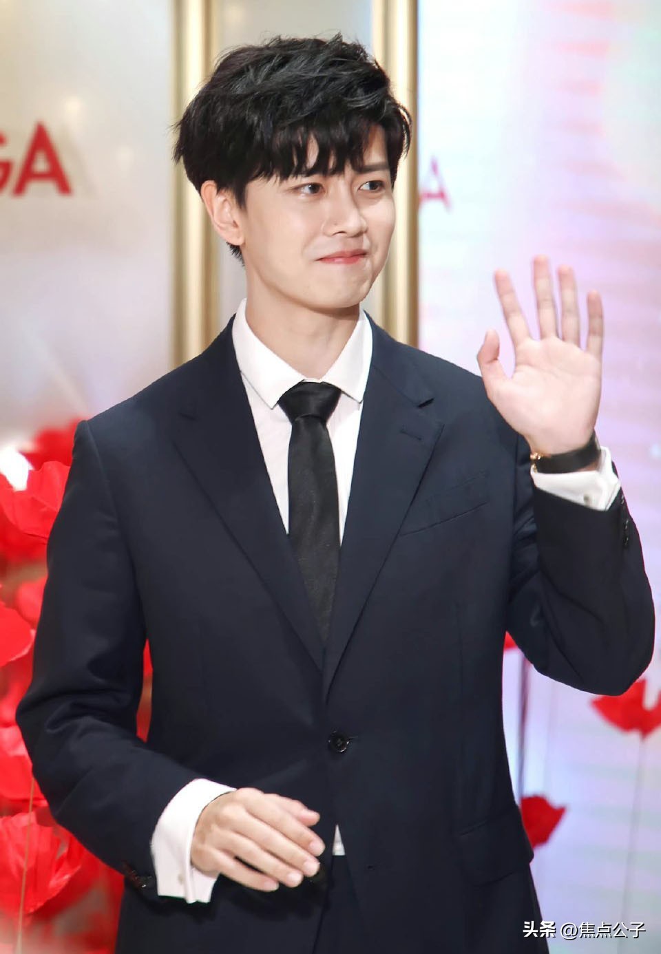 Fang Wenshan wrote the lyrics?Ren Jialun thanked Fang Wenshan and Zhang ...