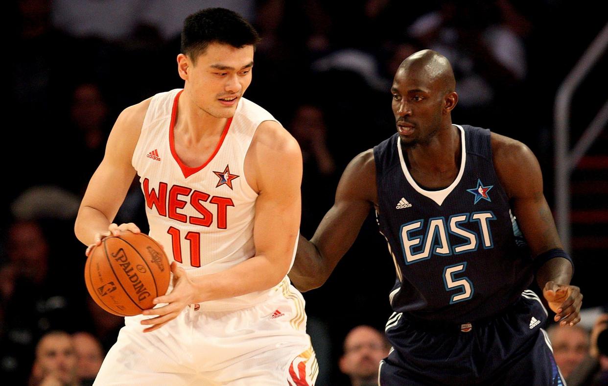 41+22+7, and 8 caps and 4 breaks! Yao Ming's career peak data, a well-deserved superstar - iNEWS