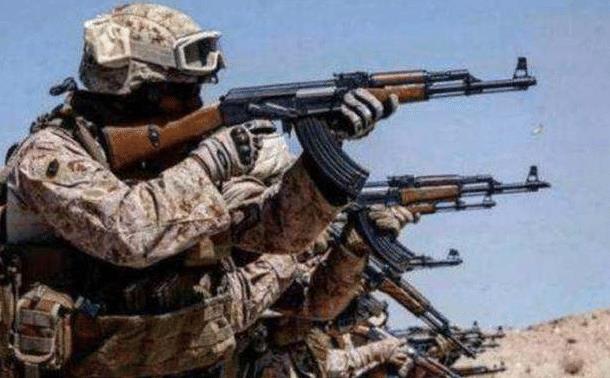 The gun king AK47 has a range of 800 meters. If you stand at 801 meters ...