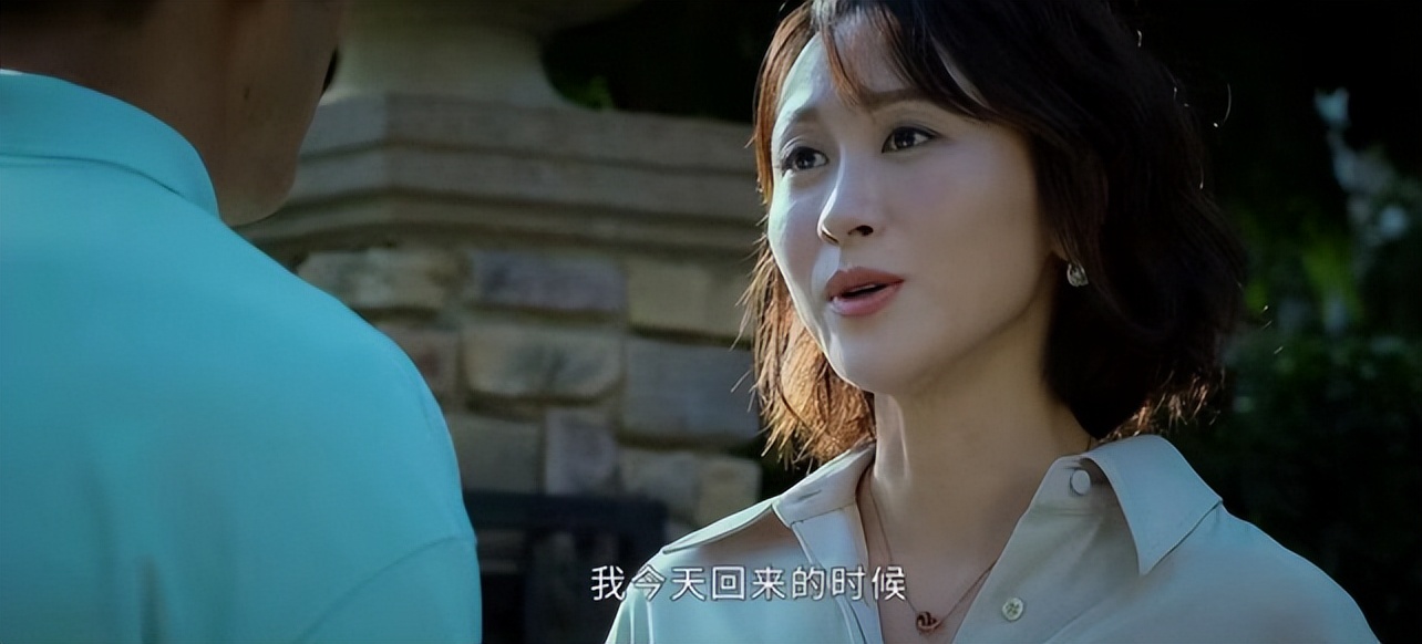 Luo Jin's "Outside Court" dinner party, but only the villains Wan Qian ...