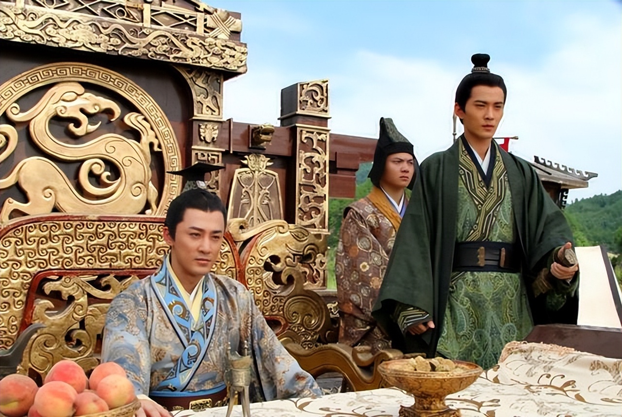 2 excellent ancient poems that are unpopular but have a long charm - iNEWS