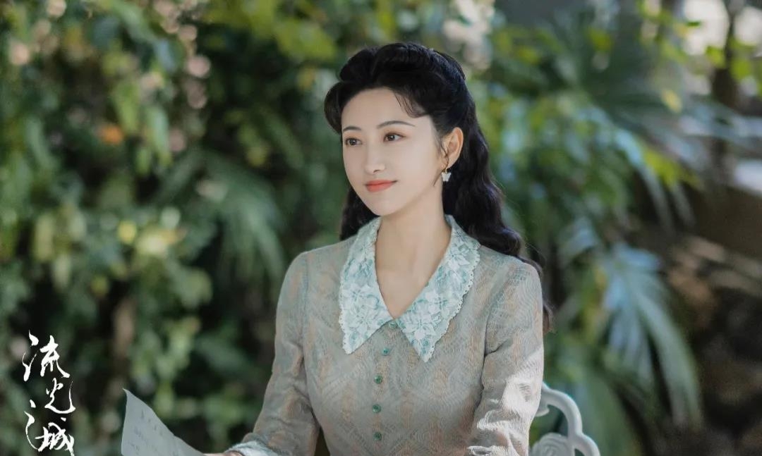 Sun Shaoqing, who married into a wealthy family as a concubine in "The ...