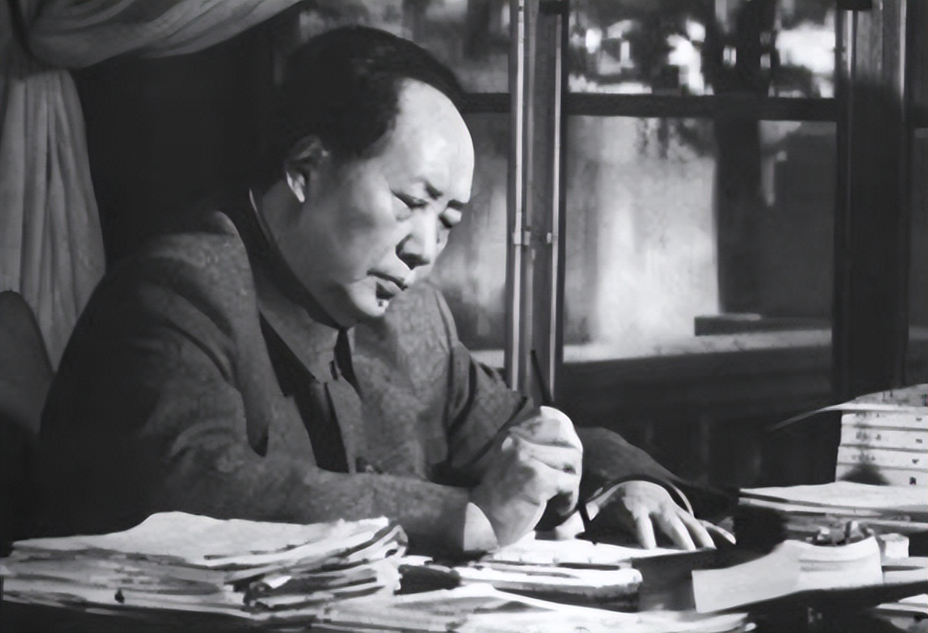 In 1984, when Li Na and Jiang Qing discussed marriage, they mentioned ...