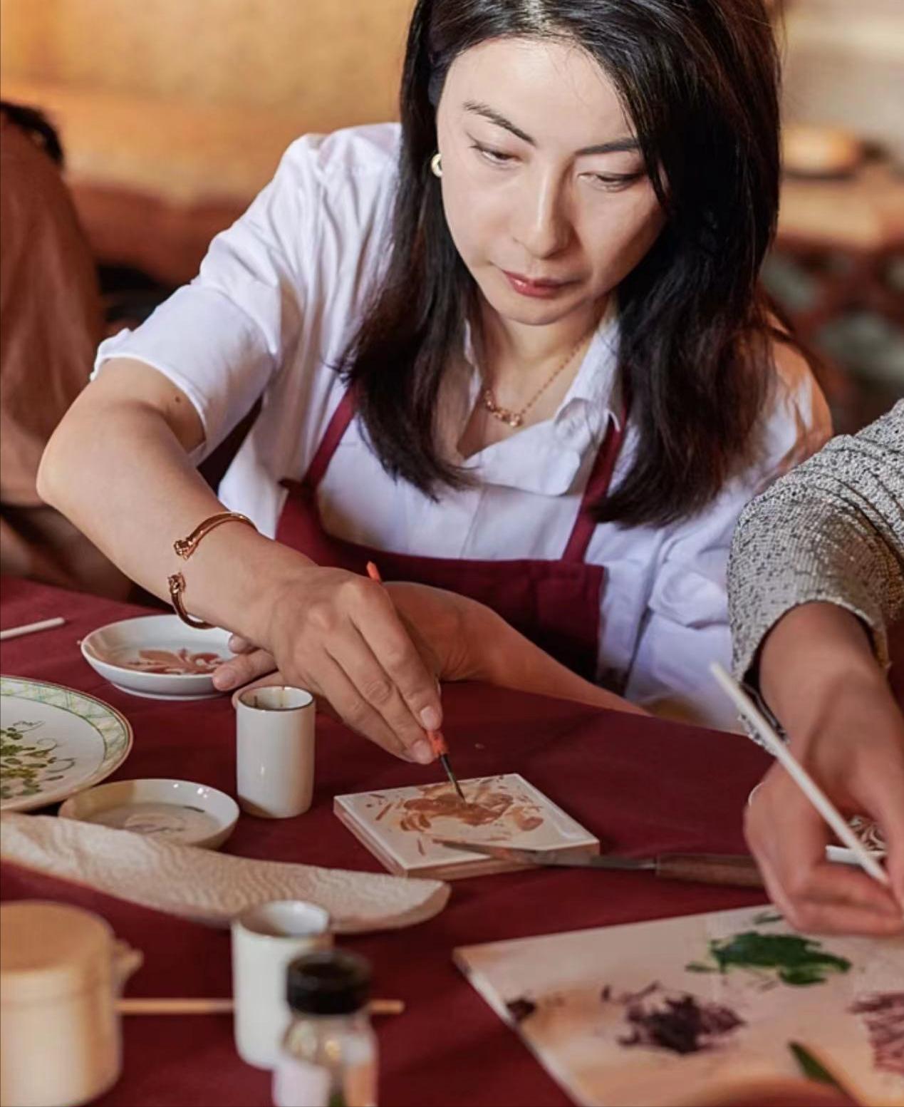 Guo Jingjing and his wife's trip to Italy was super sweet! The lady ...
