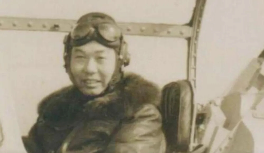 In the 1970s, Yang Guoxiang flew a plane to throw a hydrogen bomb, but ...