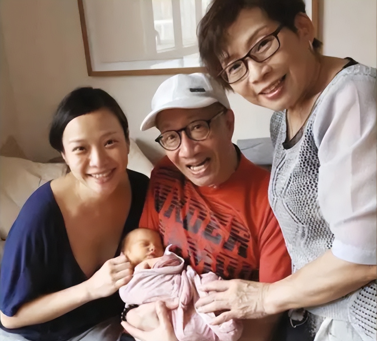 Hong Kong veteran artist Yu Ziming passed away due to illness at the ...