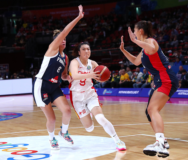 Interview with Li Meng: I don't care what the "keyboard warriors" say ...