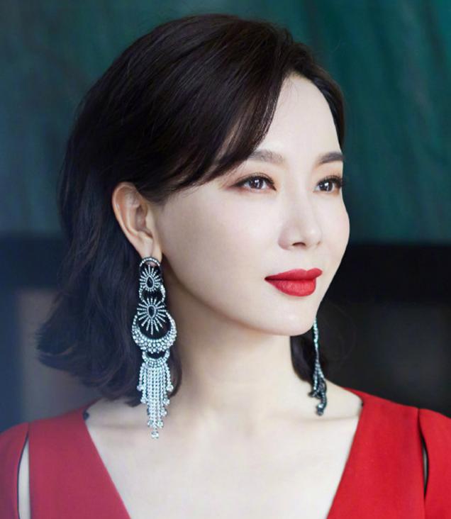 Zeng Li: People are more beautiful than dramas, but their acting is ...