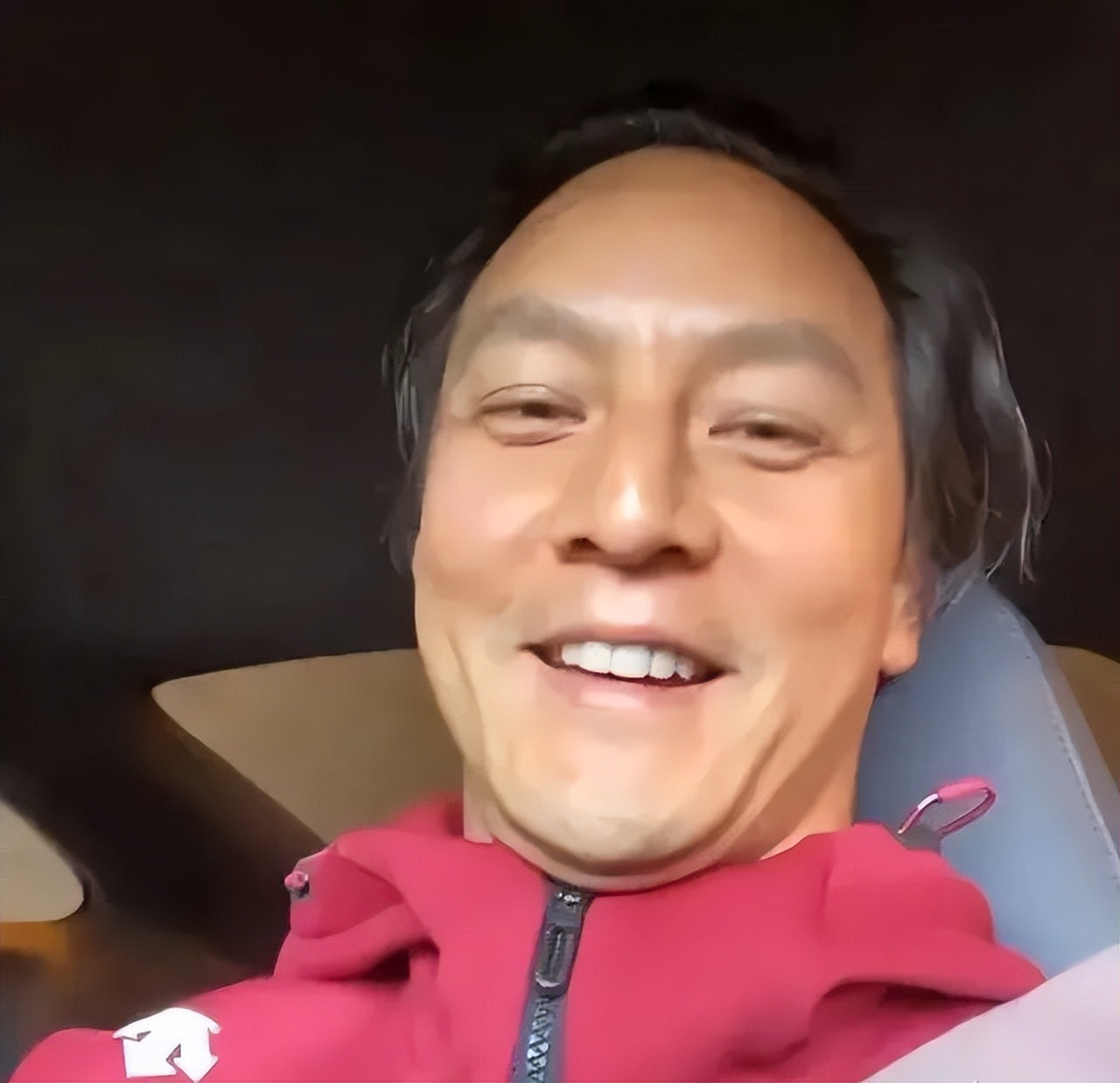 Wu Yanzu, 47 years old with a broken face - iNEWS