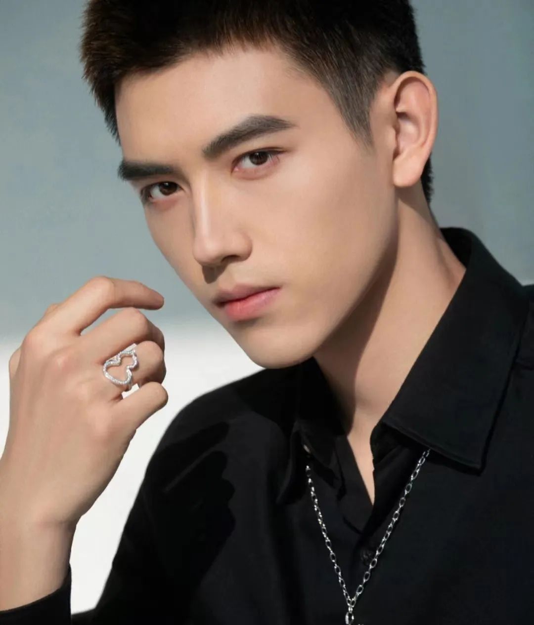 Chen Feiyu Yu Shi joined "Operation Red Sea 2", Huang Jingyu was absent ...