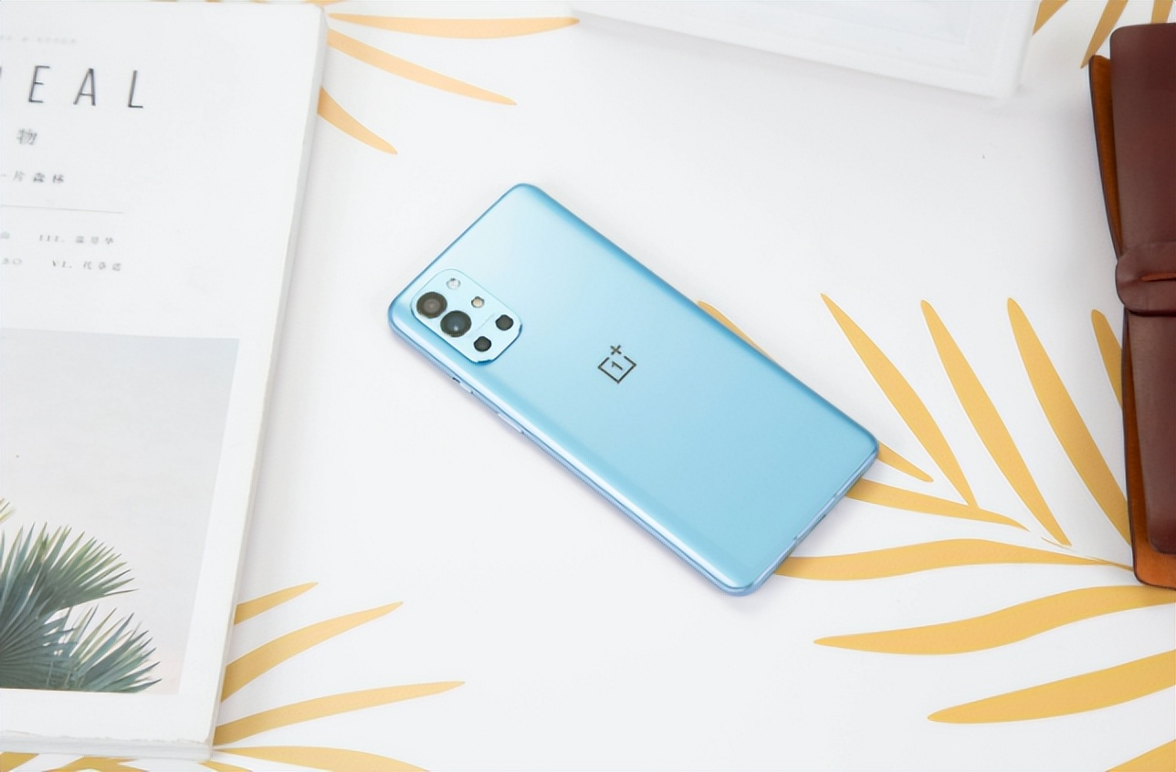 A mobile phone for five years? Of course, look at these three high ...