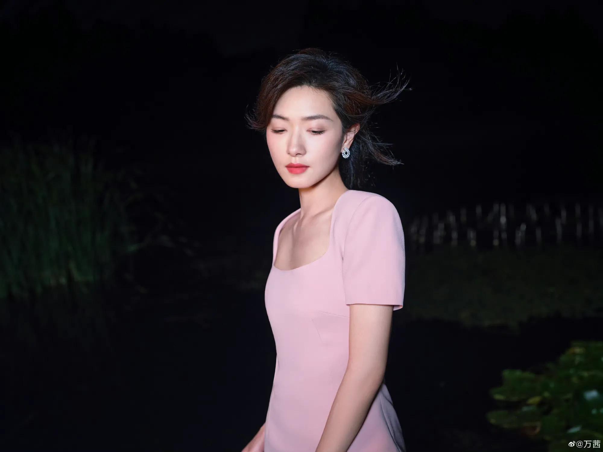 Beautiful pictures of Wan Qian - iNEWS