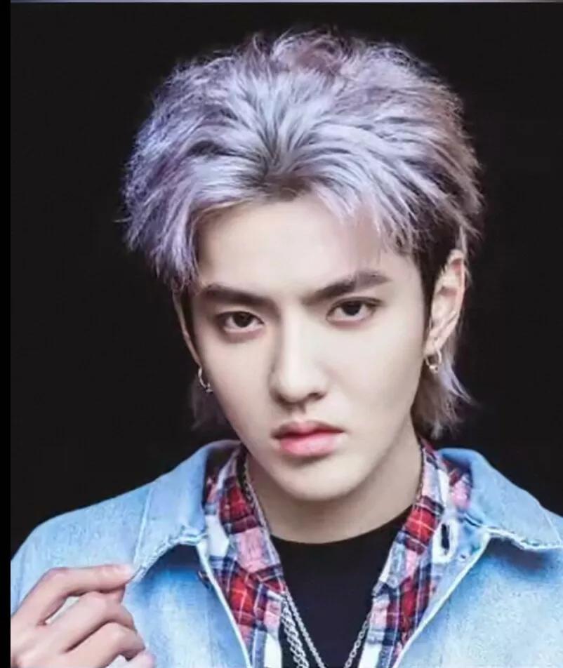 How did Wu Yifan, a first-line star, fall from the altar and end up in ...