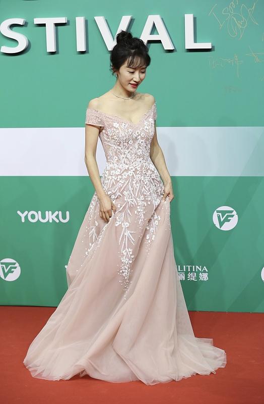 Li Nian's girly temperament is not "pretended", she is more than 10 ...