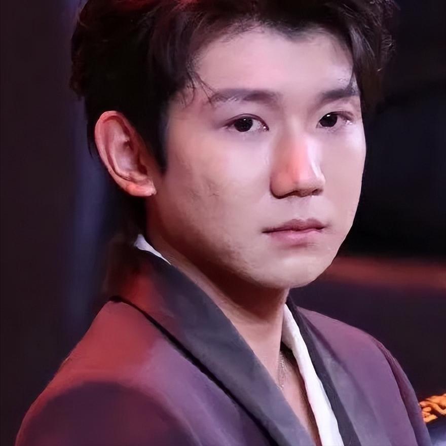 Unexpectedly, Huang Xiaoming, who is obviously the youngest but not yet ...