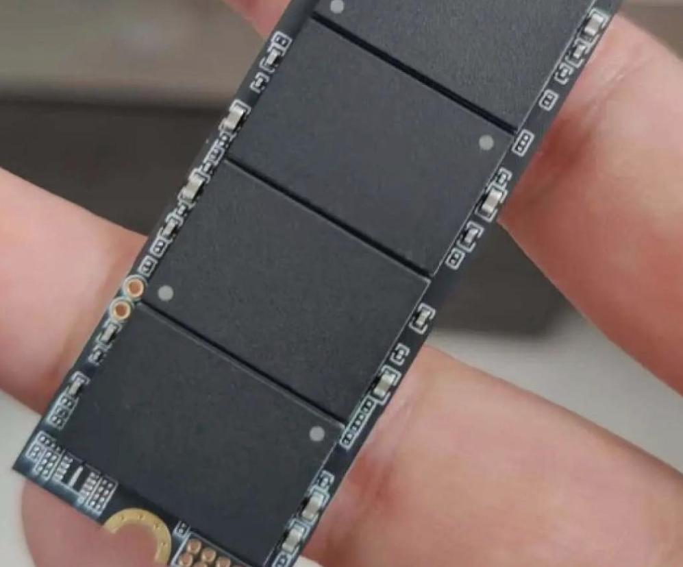 The price of small brand SSD has dropped sharply, but I advise you not ...