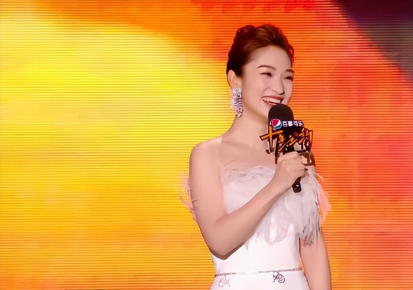 Lan Yu: Hosting skills are even better than He Jiong in the TFBOYS 10th ...