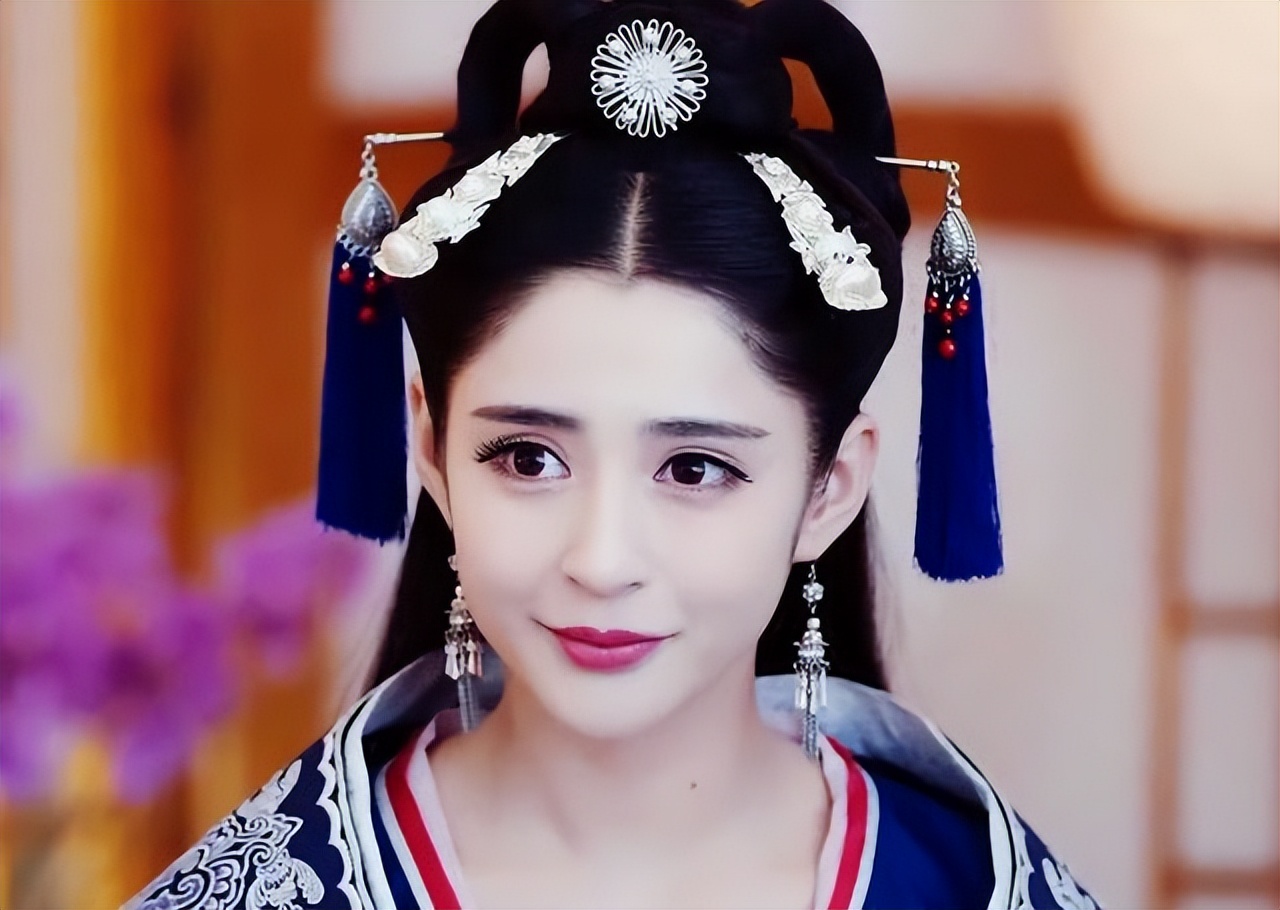 There is a kind of plastic surgery called "Splendid Weiyang" Li Changle ...