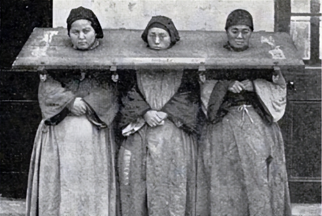 In ancient times, the female prisoners who were escorted to exile ...
