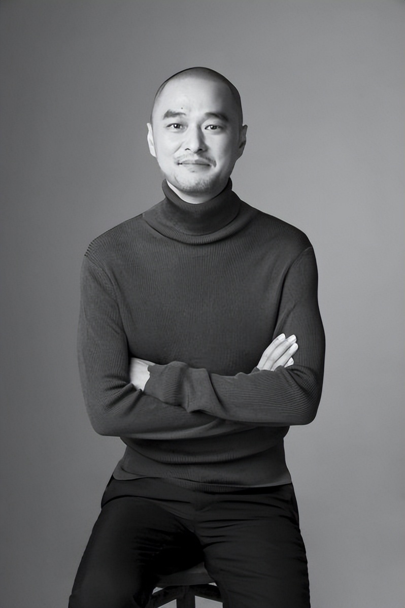 Feng Tang talks about pillow books - iNEWS